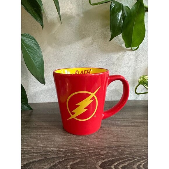 DC Comics | Dining | Six Flags Justice League The Flash Mug | Poshmark